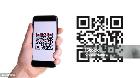 Qr 코드를 지불합니다 손 지불에 대 한 모바일 스마트폰 화면을 들고 온라인 지불 디지털 스마트폰에 Qr 코드 스캐너와 바코드를 스캔 비즈니스 및 기술 개념 Qr코드에 대한