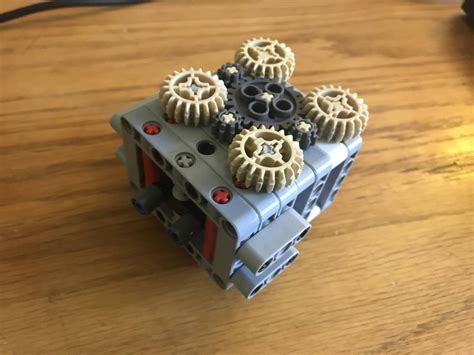 Lego Moc Revised Fidget Cube By The Alvocado Rebrickable Build With Lego