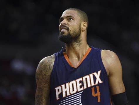 泰森 钱德勒生涯抢断数达到600个 球迷屋