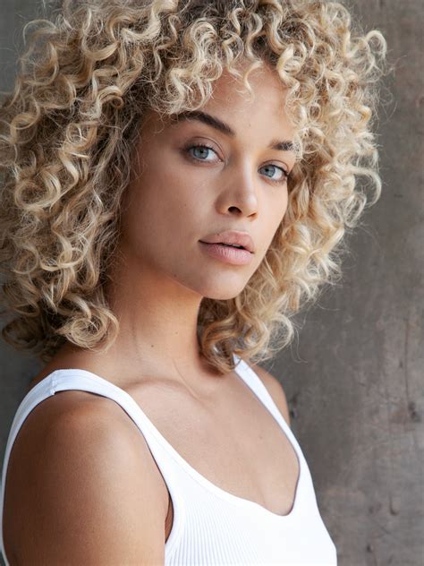 Jasmine Sanders The Society