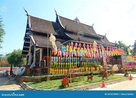 Wat Lok Moli Buddhist Temple Chiang Mai Thailand Editorial Stock Image Image Of Outdoor