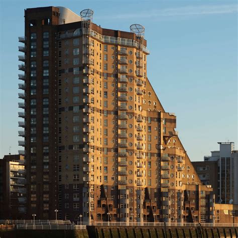 17 Postmodern Buildings Join Uks Listed Building Register