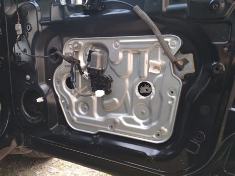Вибро-шумоизоляция дверей — Nissan Qashqai (1G), 1,6 л, 2011 года ...