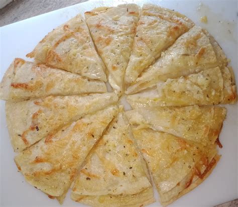 Cheesy Garlic Wrap Stack Bunch
