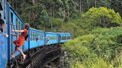 Scenic Train Ride To Nanu Oya From Kandy Lakpura Llc