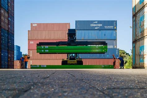 Seafold 40 How It Works Compact Container Systems