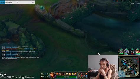 Youtubes Spammy Sex Bots Make A Ton Of Money Onezero