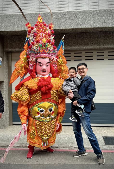 桃園八德龍山寺—五靈公 113年正月十五 早上遶境 每年元宵節 遶境的啟動都由周邊鄰里開始出發 探視鄉親們