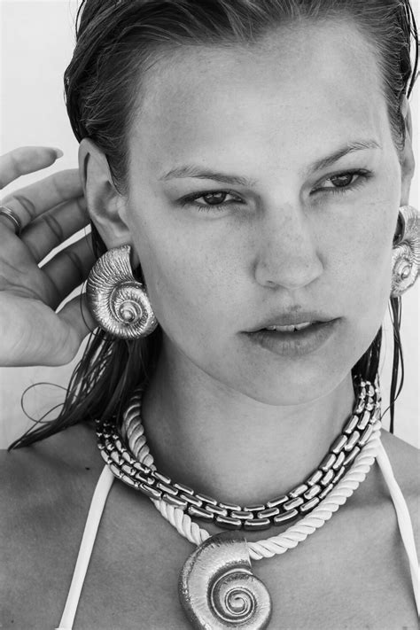 Elisabeth Erm Model Management
