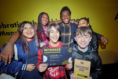 Manchesters Future Is In Good Hands Youngsters Scoop Youth Buzz