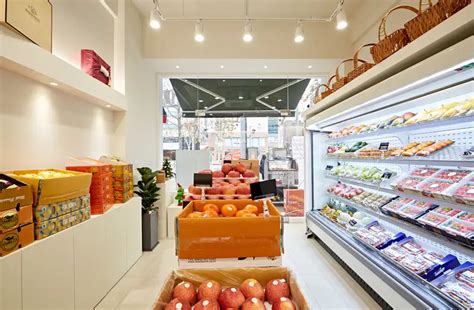 화이트톤 깔끔한 14평 프리미엄 과일가게 인테리어 금액 강남구 대치동