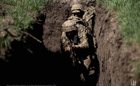 Сили оборони знищили понад тисячу російських військових та десятки артустановок Вечірній Київ