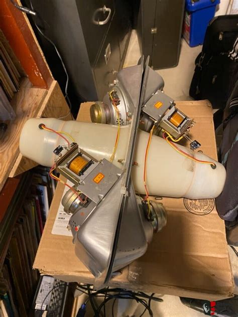 Pair Of Isophon Tweeters Horn Mid Range And Crossover Photo 4671986 Us Audio Mart