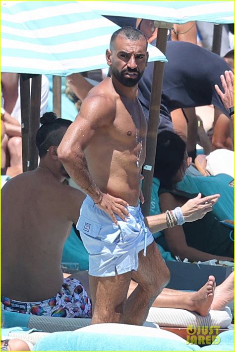 Egyptian Soccer Star Mohamed Salah Shows Off Ripped Abs Going Shirtless