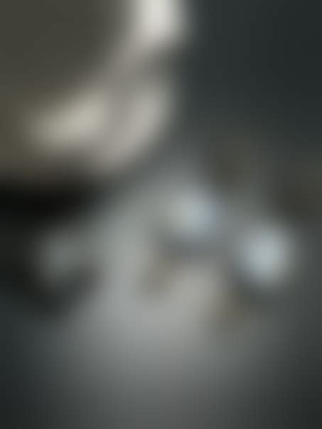 Пейзажный агат выделяется в общем ряду агатов своей необычной окраской