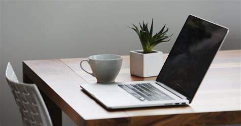 【python】pillowのインストールで「could Not Find A Version That Satisfies The