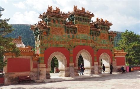 2024须弥福寿之庙游玩攻略 线采取左右基本对称的排列 去哪儿攻略