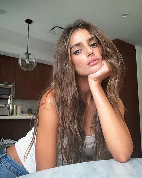 Pin By Tracey Lewis On Lovely Ladies Taylor Hill Style Taylor Hill
