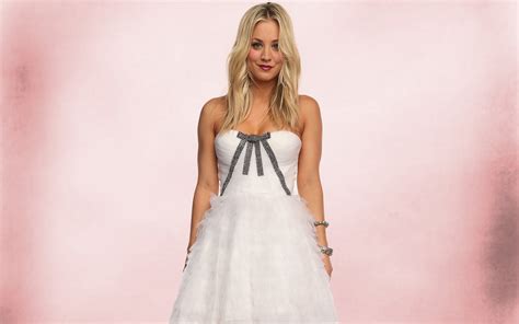 Kaley Cuoco Wedding Dress The Trent The Trent