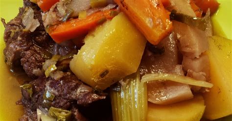 프랑스 요리 뵈프 부르기뇽