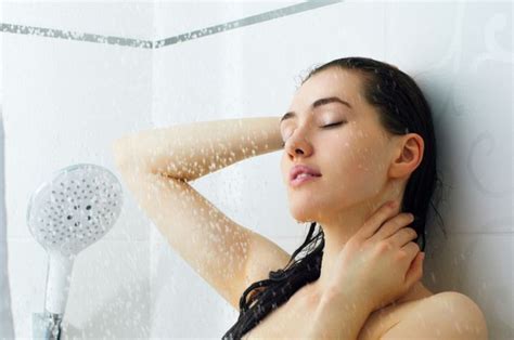 Dilarang Langsung Mandi Setelah Melakukan Aktivitas Ini Simak Cewekbanget