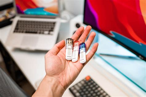 Understanding USB Flash Drive Security Risks And Forensics