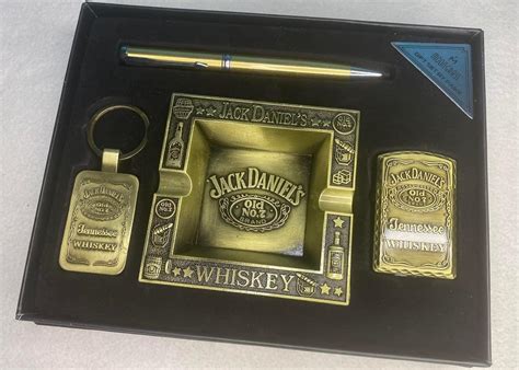 Wow Shop Эрчүүдийн бэлэг бэлэн худалдаалж байна😎😎