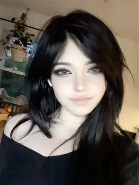 Pin Di Sex Su Pins By You Idee Per Il Trucco Idee Per Capelli Acconciature