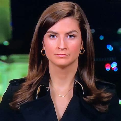 Kaitlan Collins Scrolller