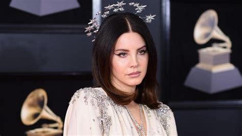 Siap Siap Lana Del Rey Umumkan Album Baru Minggu Depan Creative Disc