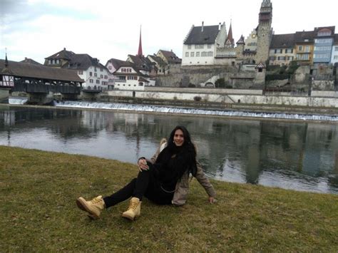 Rashell Zepol Cam Model Profile Stripchat