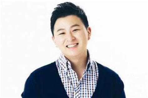 许阁 韩国男歌手 搜狗百科