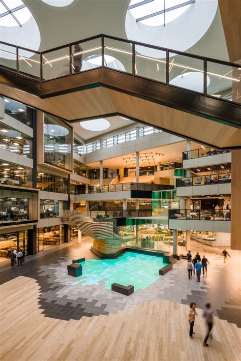 Gensler And Rkd Architects Create Digital Waterfall For Microsoft