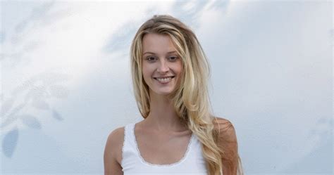 Carisha Latest Nude Hot Photos Gallery And Biography ~ B4max