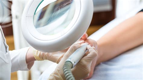 Шарик на ноге под кожей все причины с фото и как убрать