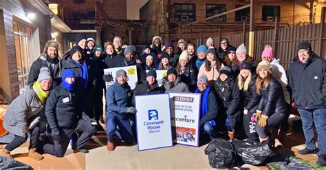 Each Night In Chicago There Are 3000 Homeless Teens They Need Meals Showers Clean Clothes