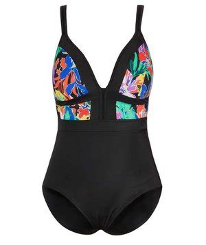 Stylish Swimsuits For Full Figured Women