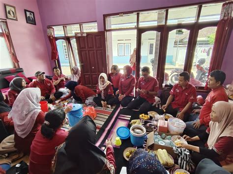 Struktur Organisasi Dinsos Kabupaten Pasuruan Struktur Organisasi Dinsos Kabupaten Pasuruan