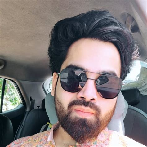 Nikhar Gupta Nikhar2502 • Threads Say More