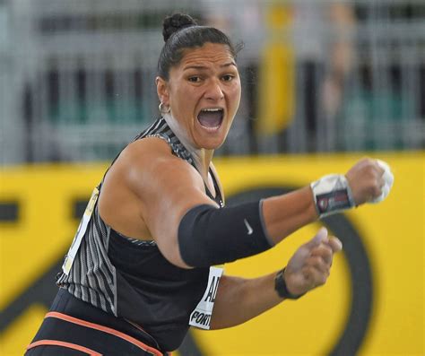 A Gang 17 Siblings Behind Toughness That Defines Steven Adams