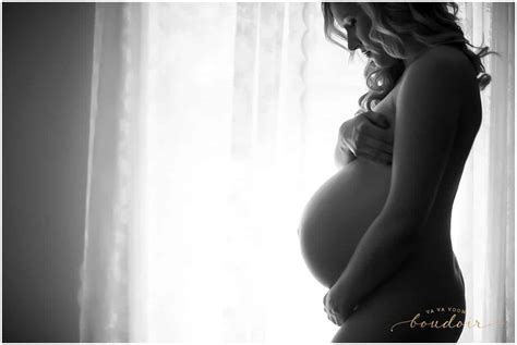 Michigan Boudoir Photographer VaVa Voom Boudoir Maternity Photographer