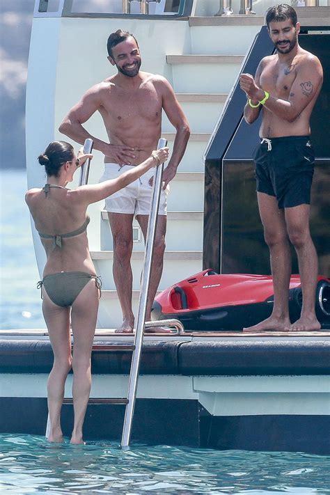 Naked Дженнифер Коннелли Added 08 18 2017 By Mkone