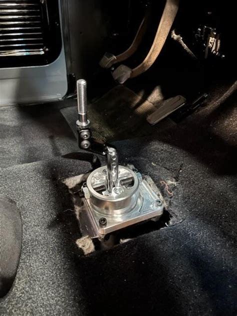 Fabbot 04 12 Colorado Ar5 Billet Short Throw Shifter