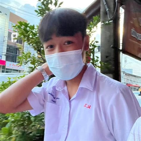 ต้น นนท์ปวิธ Txn Npwt Threads Say More