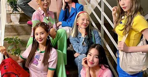 권유리 소녀시대 완전체 단체샷 공개 태그는 뒤죽박죽