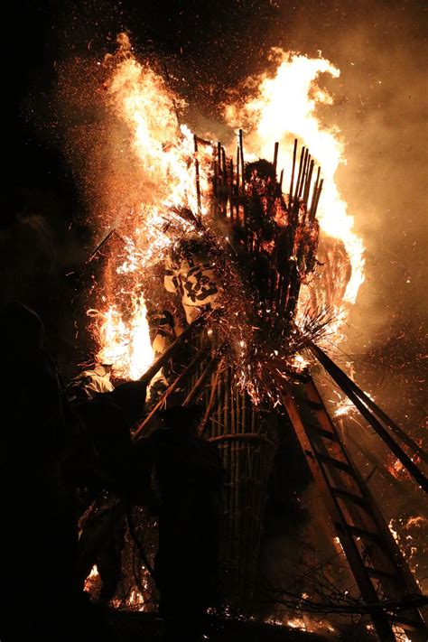 鳥羽の火祭り