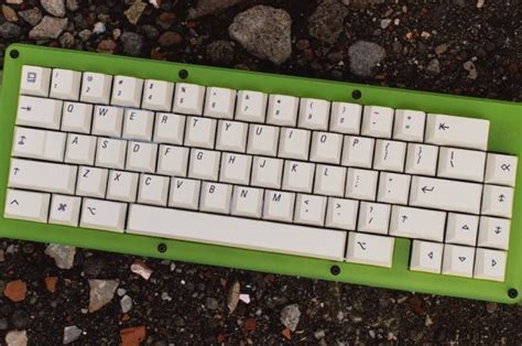 A Handy Guide How To Safely Remove Switches From Your Keyboard Mech Keybs