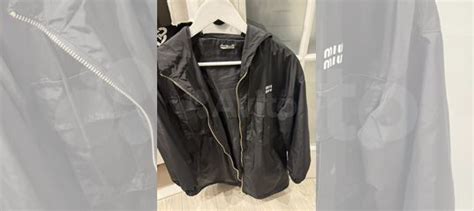 Ветровка Miu Miu оригинал купить в Москве с доставкой Личные вещи Авито