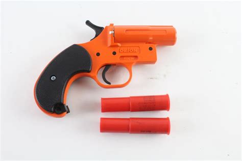 Orion Flare Gun With Flares Property Room
