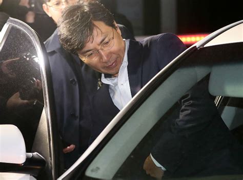 성폭행 의혹 안희정 구속영장 또 기각 주간시사매거진